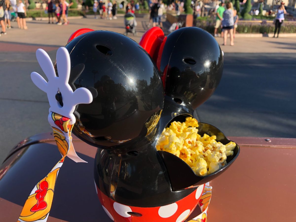 PHOTOS: New Minnie Mouse Balloon Popcorn Bucket Arrives at the Magic ...