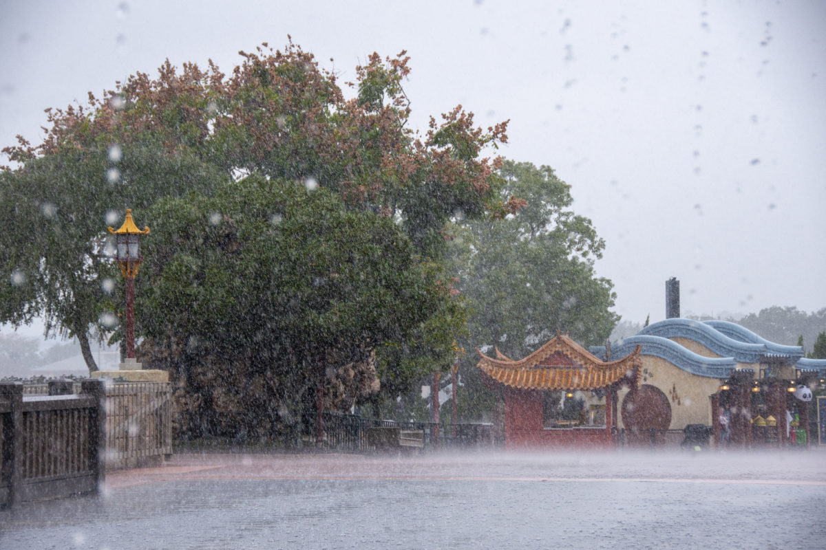 EPCOT Photo Report 12:13:19 Heavy Rain - WDW News Today