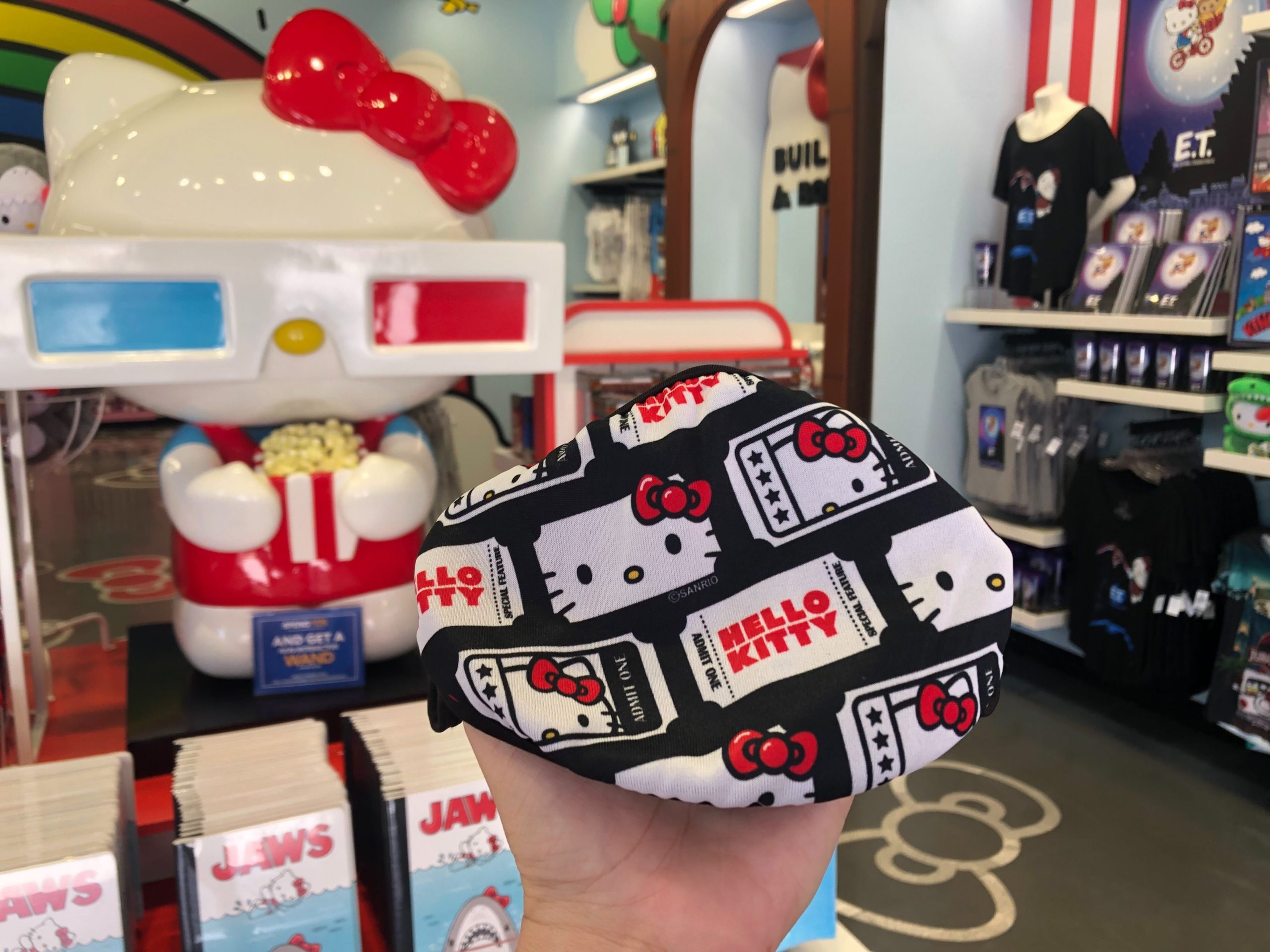 universal marquee masks hello kitty masks_20 - WDW News Today