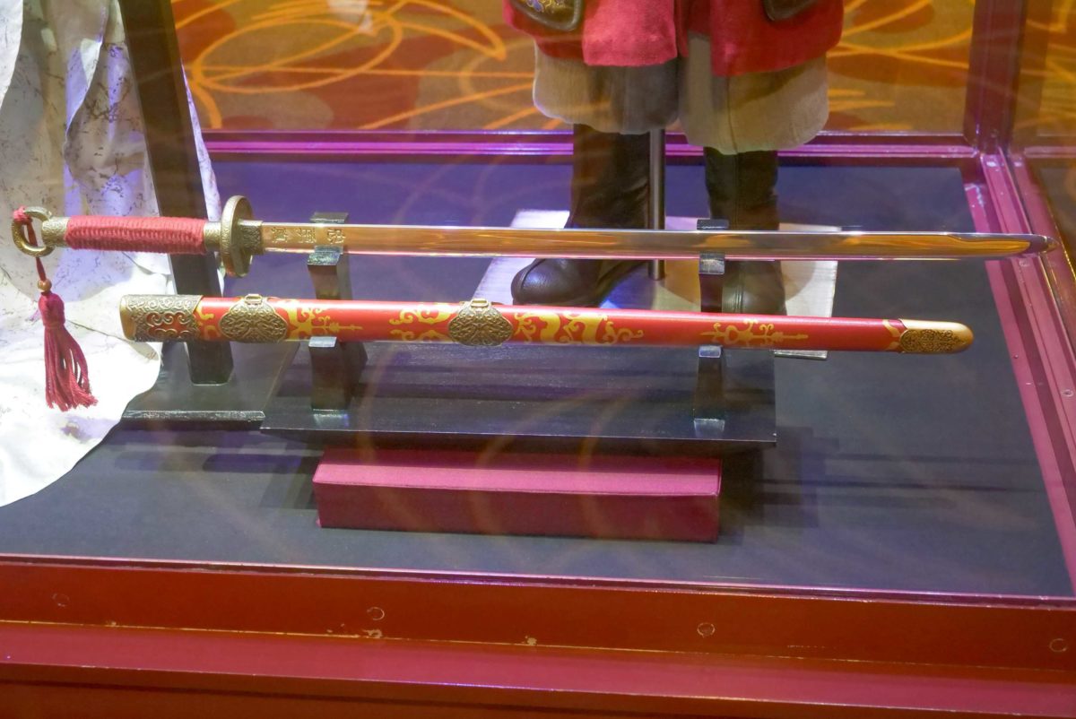 PHOTOS: Sneak Peek of "Mulan" Now Open at Walt Disney Presents in ...