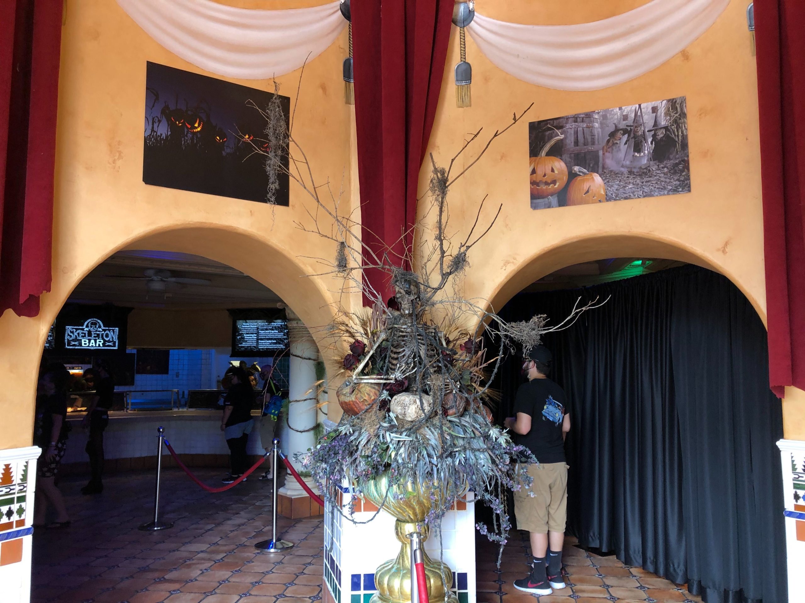 la bamba skeleton bar 8 - WDW News Today