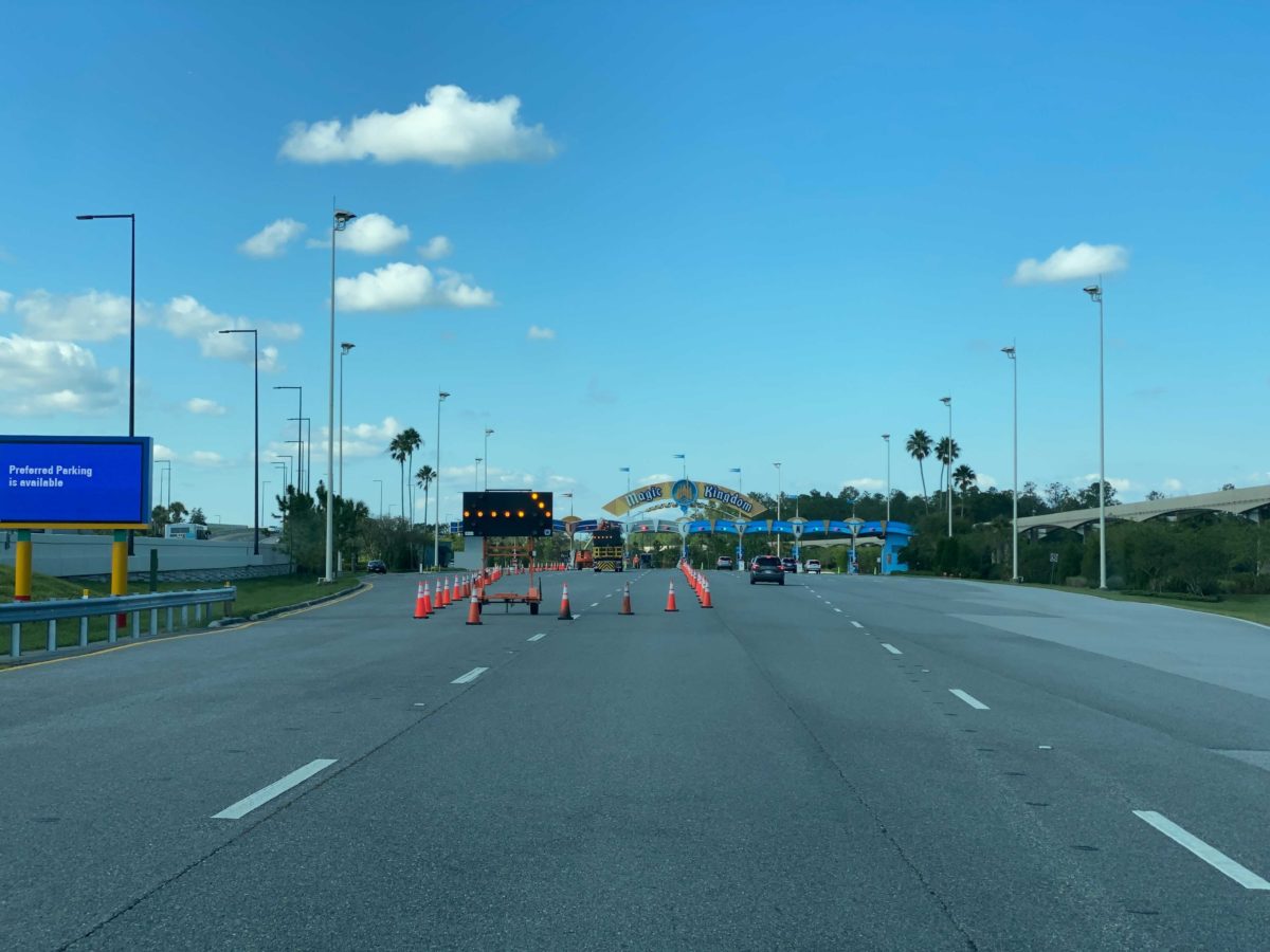 magic kingdom toll plaza 10.13 31 - WDW News Today