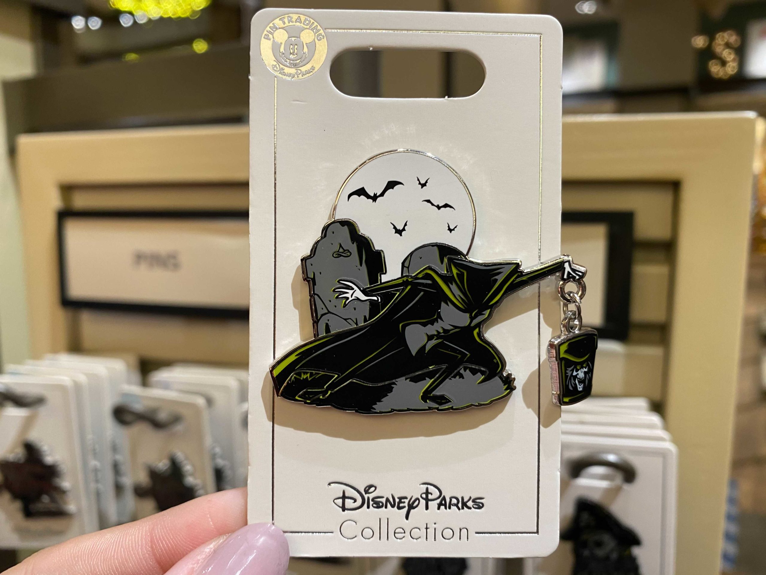 Haunted Mansion Hatbox Ghost Pin - WDW News Today