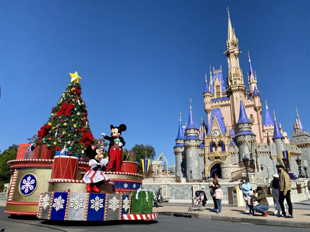 Should I Use A Travel Agent To Plan A Disney Vacation WDW News Today