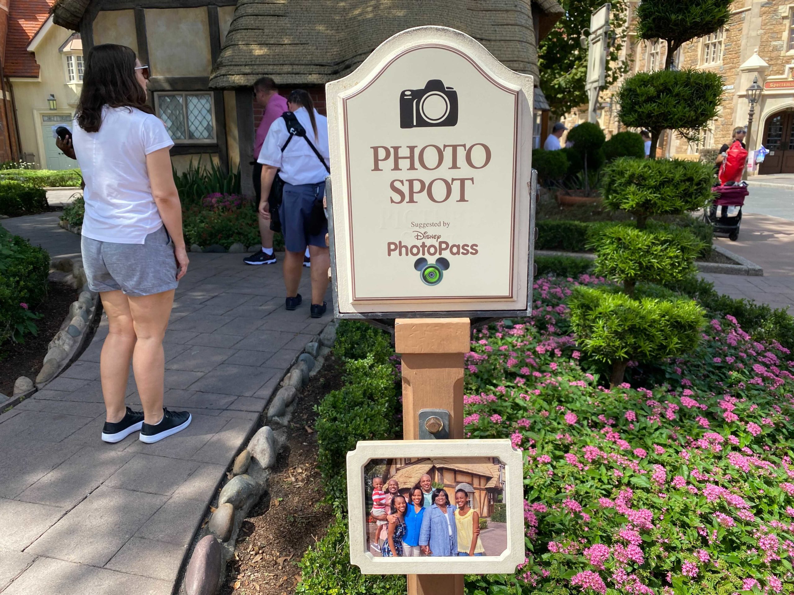 Walt Disney World PhotoPass Pictures Taken Today Are Free To Download