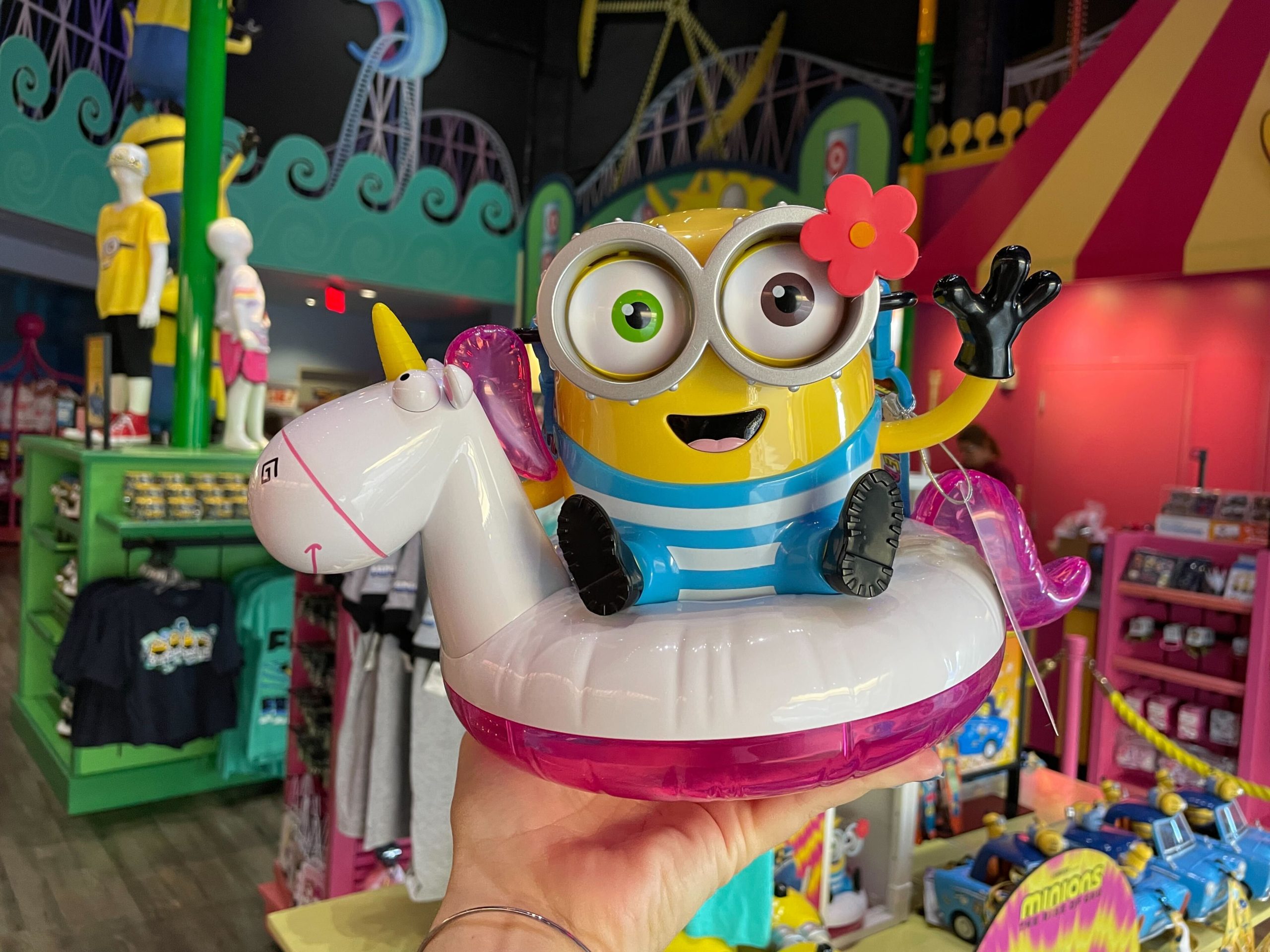 Factory Direct Bucket Popcorn Minions Studios Universal NWT Me 