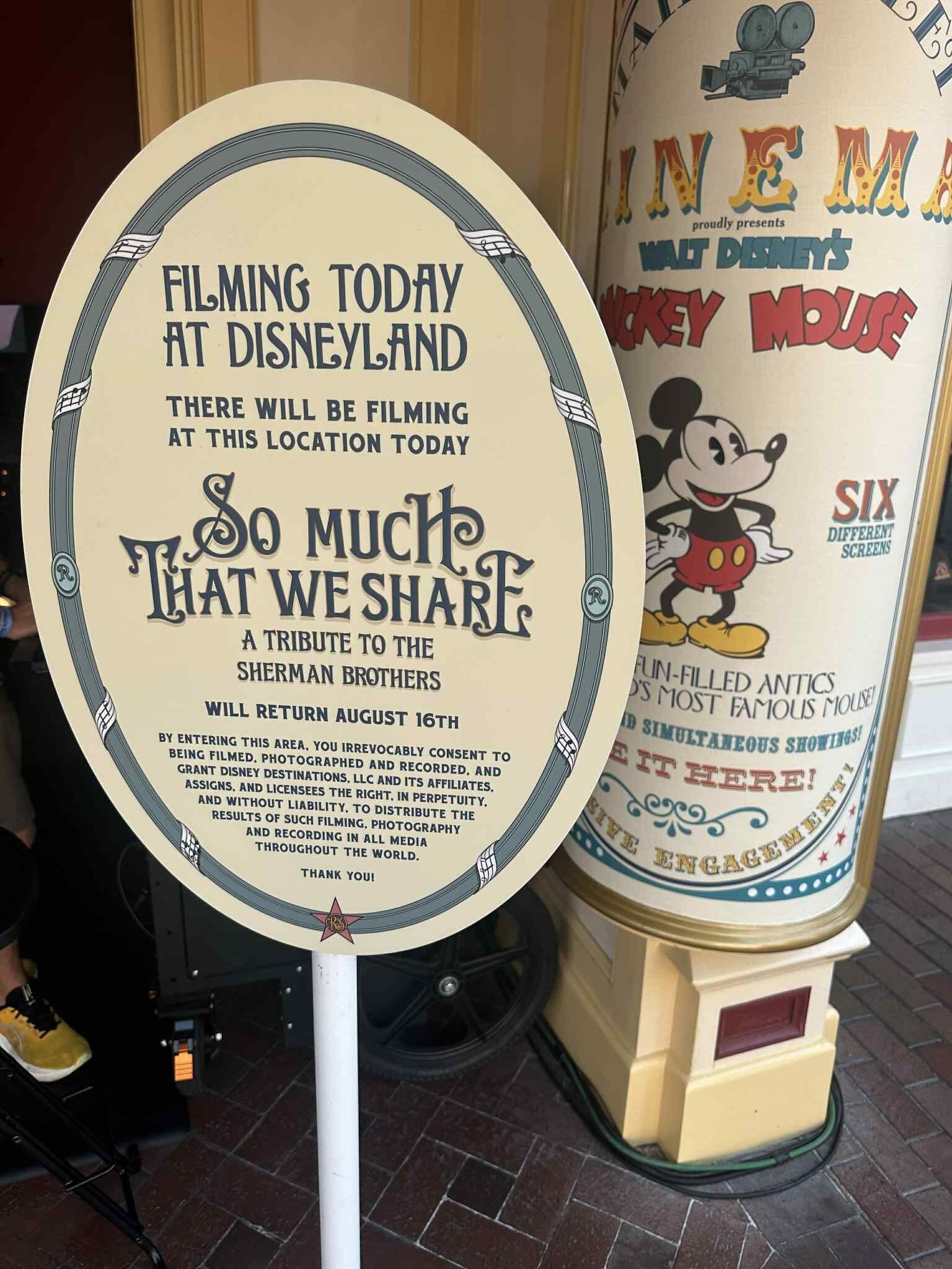 PHOTOS: Kathryn Hahn Filming Jon Favreau’s Oswald the Lucky Rabbit ...