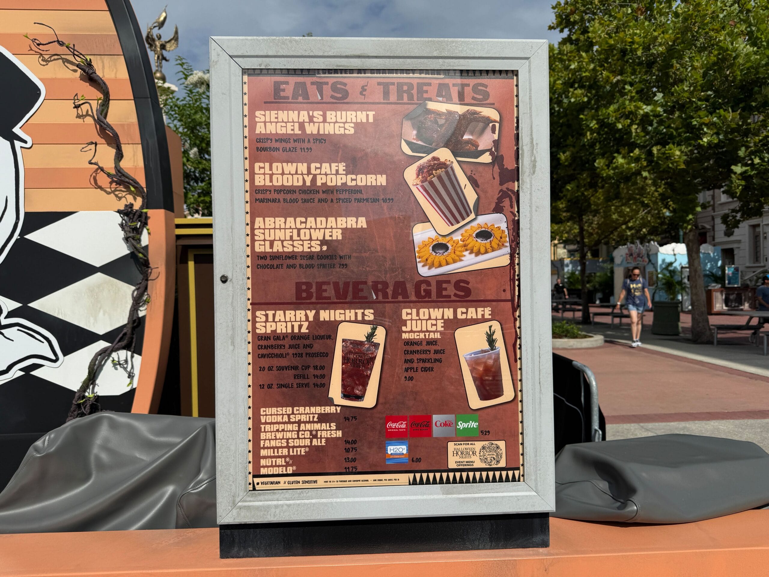 Halloween Horror Nights 2025 Menus Posted in Universal Studios Florida ...