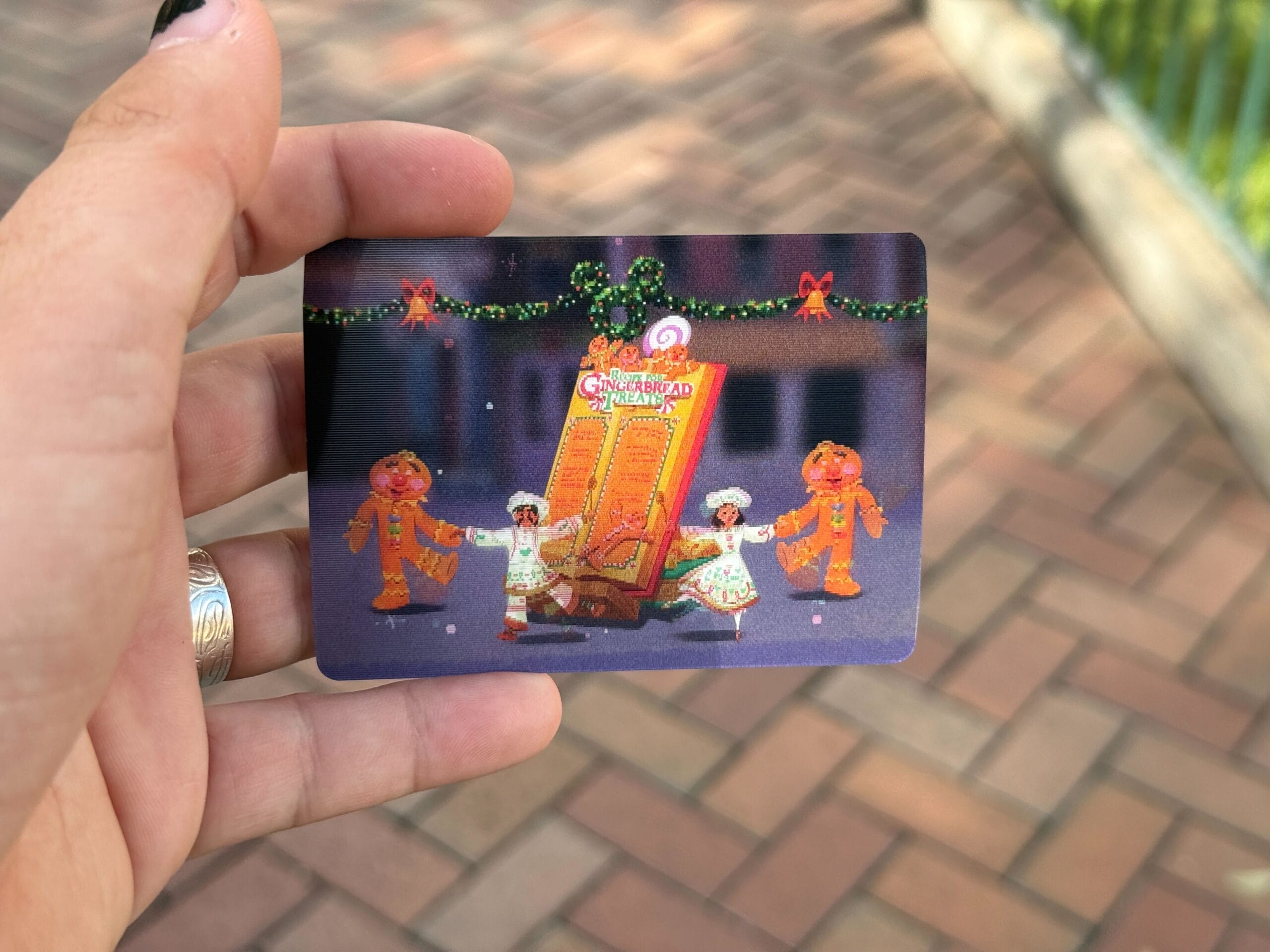 Third Christmas Fantasy Parade Magic Key Card Now Available at ...