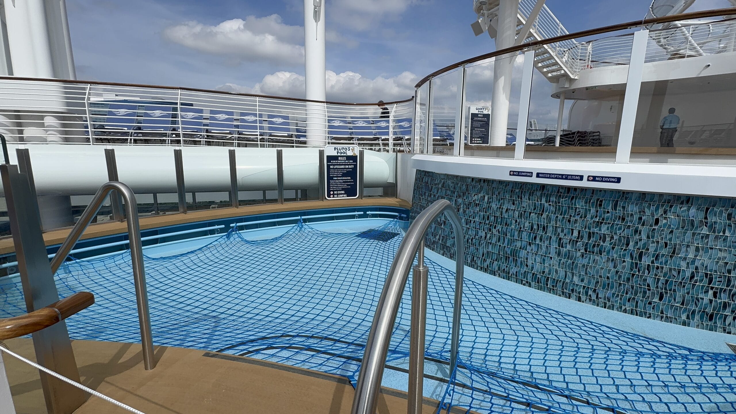 FULL TOUR: Explore the Pools and the Toy Story Splash Zone Aboard the ...