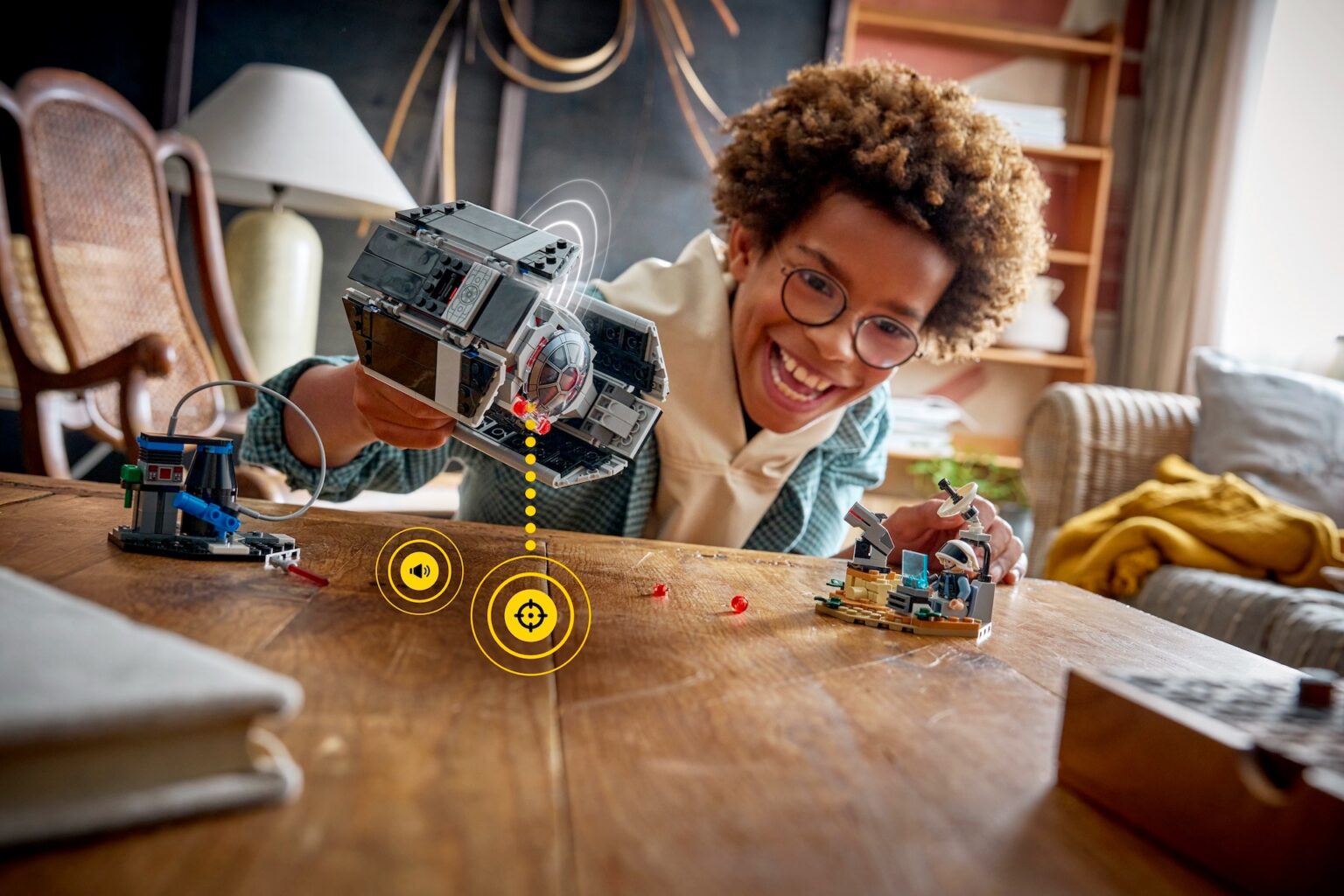 Interactive LEGO SMART System Launching With Star Wars Sets in March ...