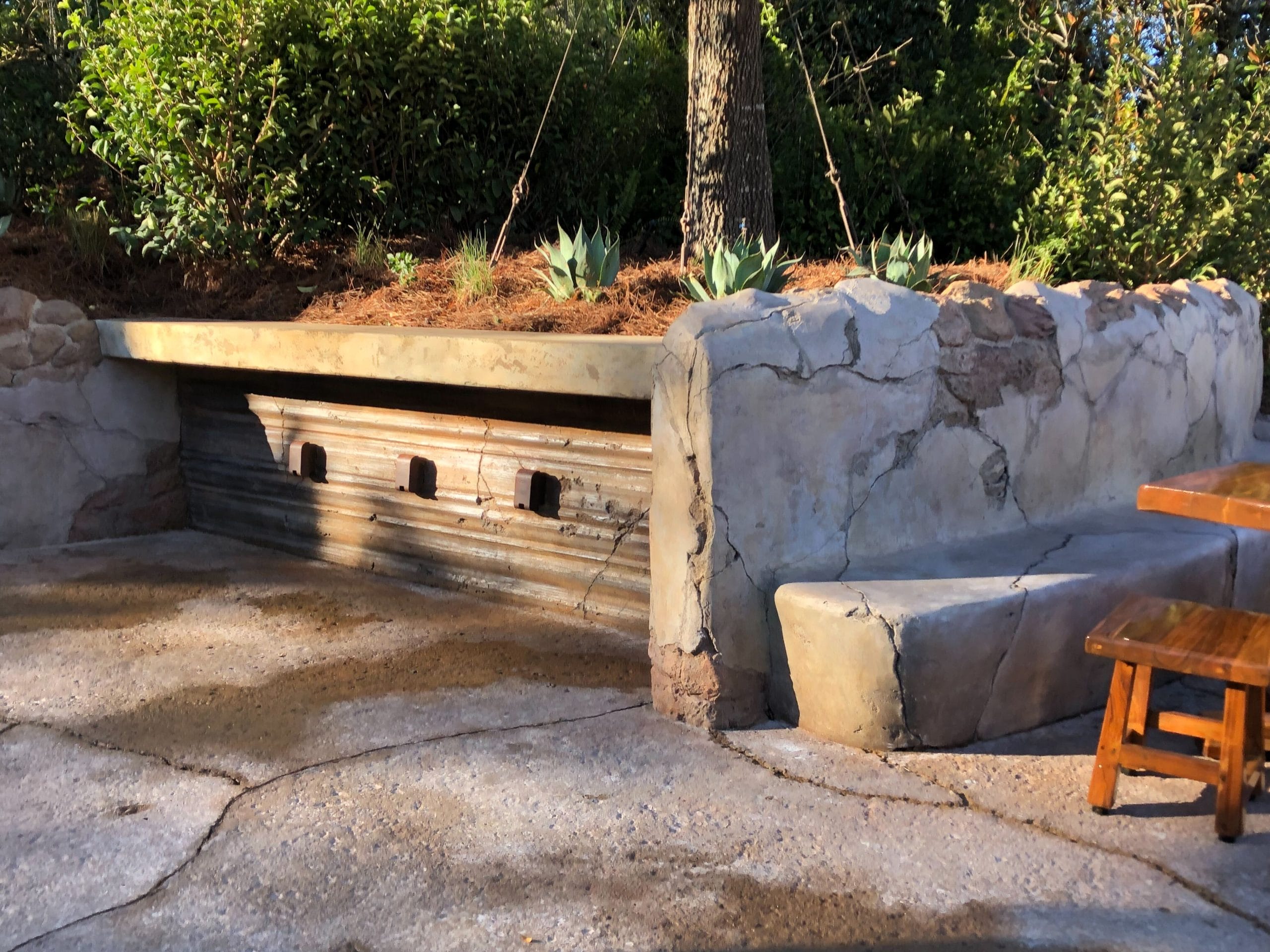 Star Wars: Galaxy's Edge Benches Complete at Hollywood Studios - WDW ...